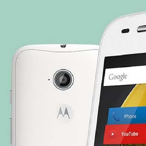 Moto Cedric: Smartphone Android Nougat Pertama Motorola Siap Meluncur - blackxperience.com