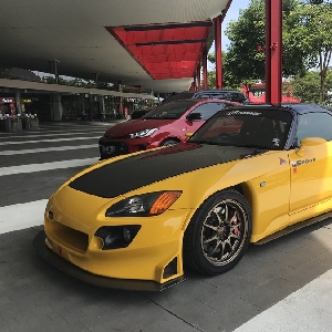 Sporty Dan Elegan, Honda S2000 Ini Mejeng Dengan Tampan di FINAL ...