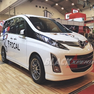 Modifikasi Mazda Biante 2012, The Real Sound Quality - blackxperience.com