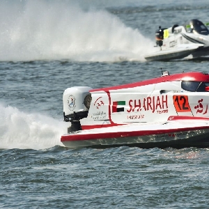 Mengenal Balap Perahu Motor F1H20 Yang Digelar Di Danau Toba ...