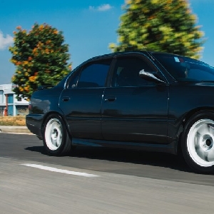 Modifikasi Toyota Great Corolla Ini Punya Ubahan Minimalis Tapi Tetap ...