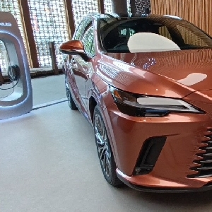 All New Lexus RX Resmi Mengaspal Di Indonesia, Harga Mulai 1,6 Miliar ...