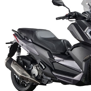 Thrust Defender 125 Meluncur, Skutik Adventure Pesaing Honda ADV ...