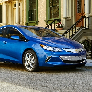 Berubah Pikiran, GM Akan Hadirkan PHEV Kembali - blackxperience.com