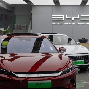 Seluruh EV BYD Akan Gunakan Baterai Solid-State Mulai 2027 - blackxperience.com