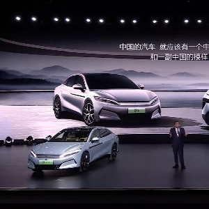 BYD Hadirkan Platform EV Super Canggih, Bisa Charge Secepat Kilat Ini ...