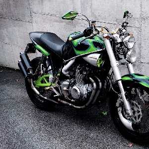 Modifikasi Honda CB400, Tampilan Lawas Dicekoki Fitur Canggih Kekinian ...