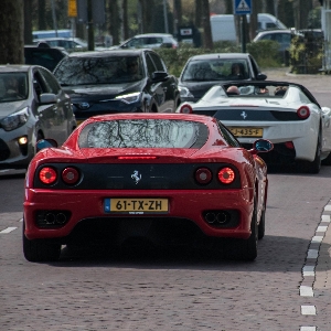 Ferrari Moderna, Modifikasi 250 GTO Klasik dengan Teknik Modern ...