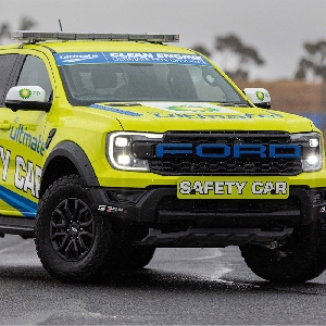 Ford Ranger Raptor Terpilih Menjadi Safety Car di Kejuaraan Supercar ...