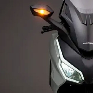 Honda Lagi Siapkan PCX 160 Terbaru, Pakai Tampang Forza ...