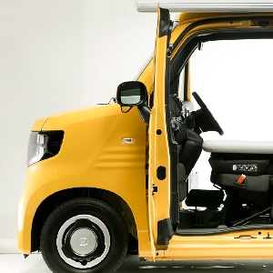 Mini Camper Honda N-Van Compo untuk Keluarga Kecil - blackxperience.com