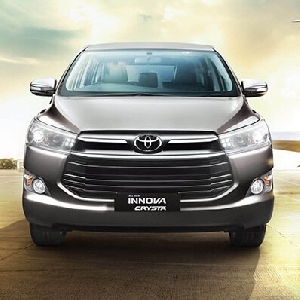 Menengok Fitur Baru Toyota Innova Crysta 2020 Indonesia yang Sudah ...