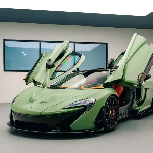 Satu-satunya McLaren P1 Berwarna Satin Camo Green Dilelang ...