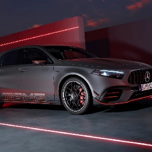 Mercedes-AMG A 35 dan A 45 Dapatkan Facelift, Dapur Pacu Masih Yang ...