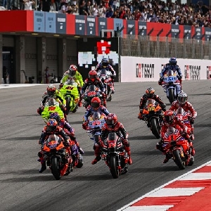 Resmi, Liberty Media Akuisisi Balap Motor MotoGP - blackxperience.com