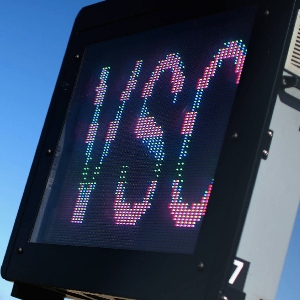 F1: MotoGP dan F1 Wajib Gunakan Light Panel Mulai Tahun 2022 ...