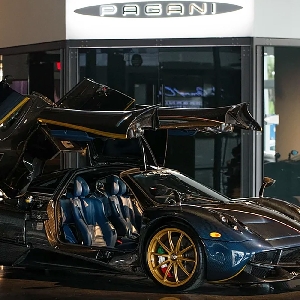 Pagani Hadirkan Dealer Baru di Miami - blackxperience.com