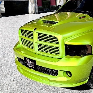 Pick Up Hedon! Dodge RAM Bersolek DUB Style Berbadan Hijau Plus Velg ...