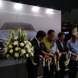 Dealer Mazda Modern Kini Hadir di Simprug - blackxperience.com