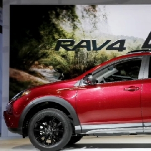 Toyota Recall 1,8 Juta Model RAV4, Ini Penyebabnya - blackxperience.com
