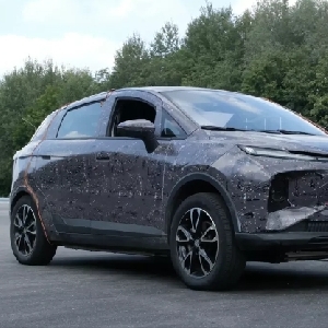 Mobil Listrik Rusia Ini Debut dengan Teknologi China - blackxperience.com