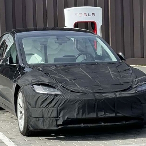 Tesla Model 3 Performance Facelift 2024 Terlihat di AS Debut Kuartal 1 ...
