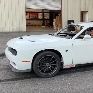 Dogde Hellcat Swap EV Jadi 1000 daya kuda? - blackxperience.com