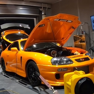 Toyota Supra MkIV Super Naik Dyno Tembus 2033 Tenaga Kuda ...