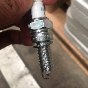 NGK Hadirkan Busi Khusus Honda PCX - blackxperience.com