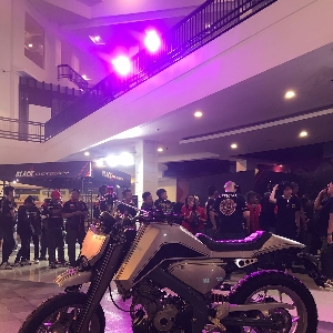 Yasashii Garage Tetap Konsisten Bangun Motor Kustom, Futuristic Flat ...