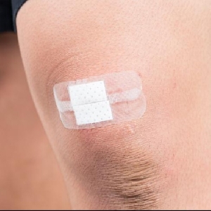 Plaster Pintar Ini Bisa Pantau Luka Secara Real-Time - blackxperience.com