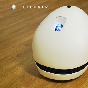 Keecker Robot Telur Multifungsi, Entertainment dan Security System ...