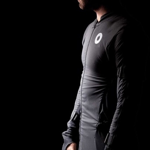 Rokoko Smartsuit Pro: Rekam Seluruh Gerakan dengan Praktis ...
