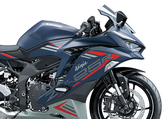 Ninja R 2022 Biru