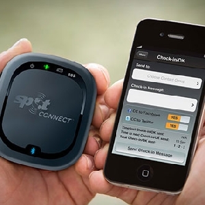 SPOT Connect, memberikan akses satelit pada smartphone - blackxperience.com