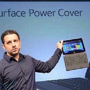 Surface Power Cover, Keyboard Plus Baterai Tambahan untuk Tablet ...